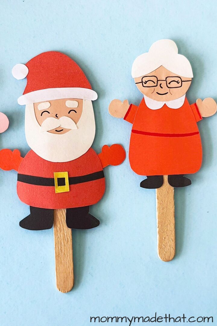 Cute Christmas Puppets (With Free Printable Template)
