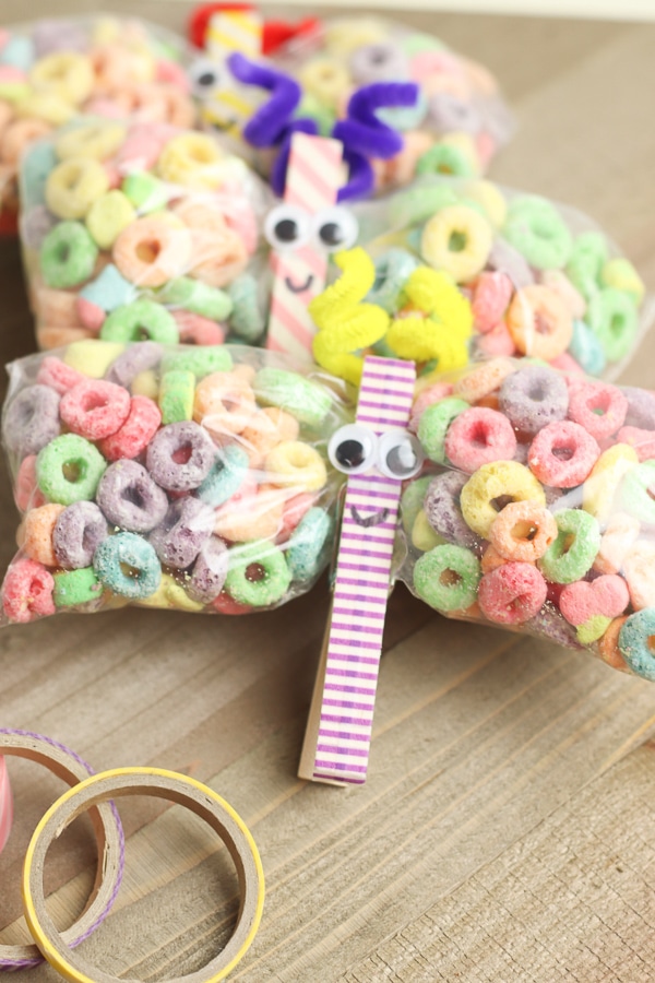 Cute and Easy Butterfly Snack Bags