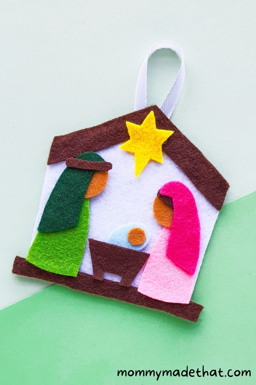 DIY Felt Nativity Ornament (With Free Printable Pattern)