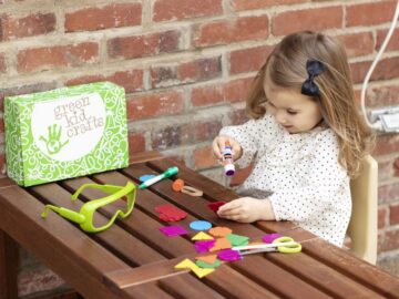 Fun Craft Kits for Kids (That will make their day!)
