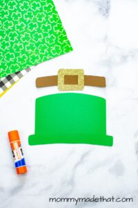 Cute Leprechaun Beard Craft (with Free Printable Template)