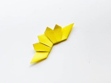 Easy Origami Sunflower (Step by Step Tutorial)