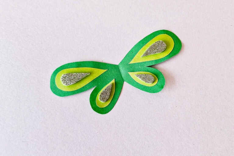 Paper Dragonfly Craft (Free Printable Template)