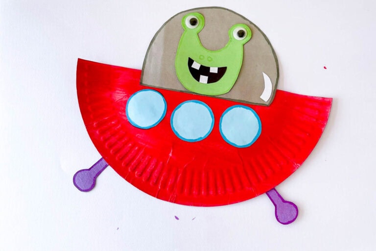 Paper Plate UFO Craft (With Free Printable Template)