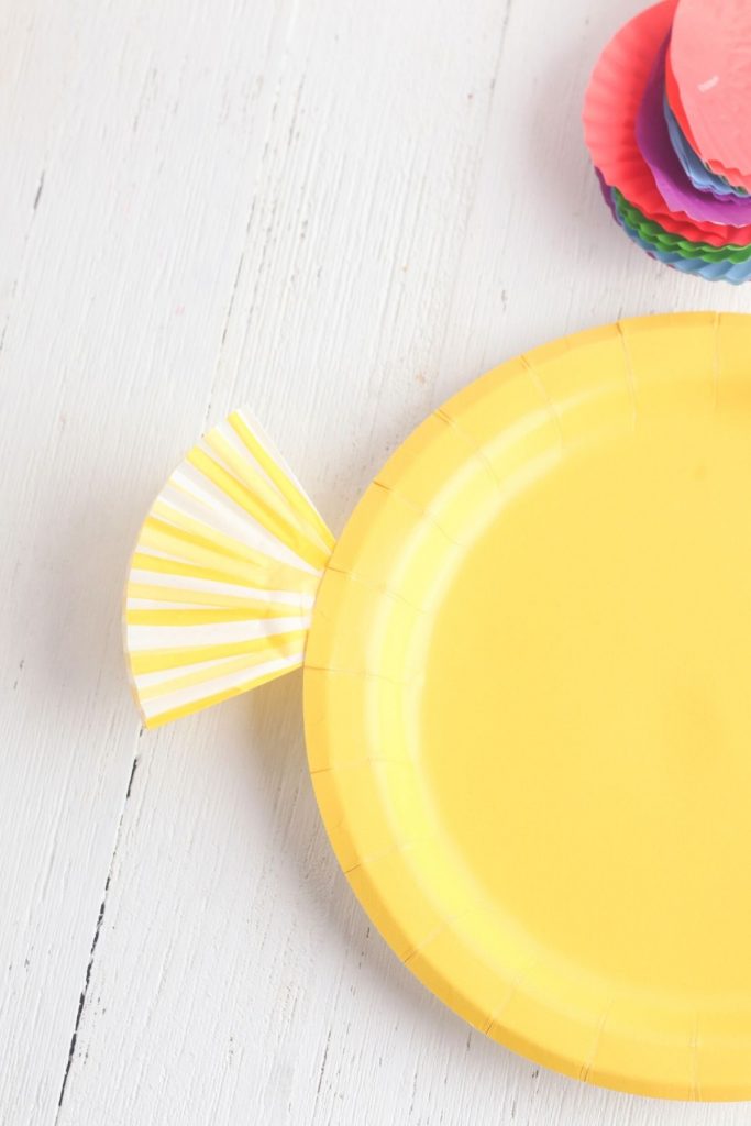 Paper Plate Fish Craft: Make the Cutest Rainbow Fish
